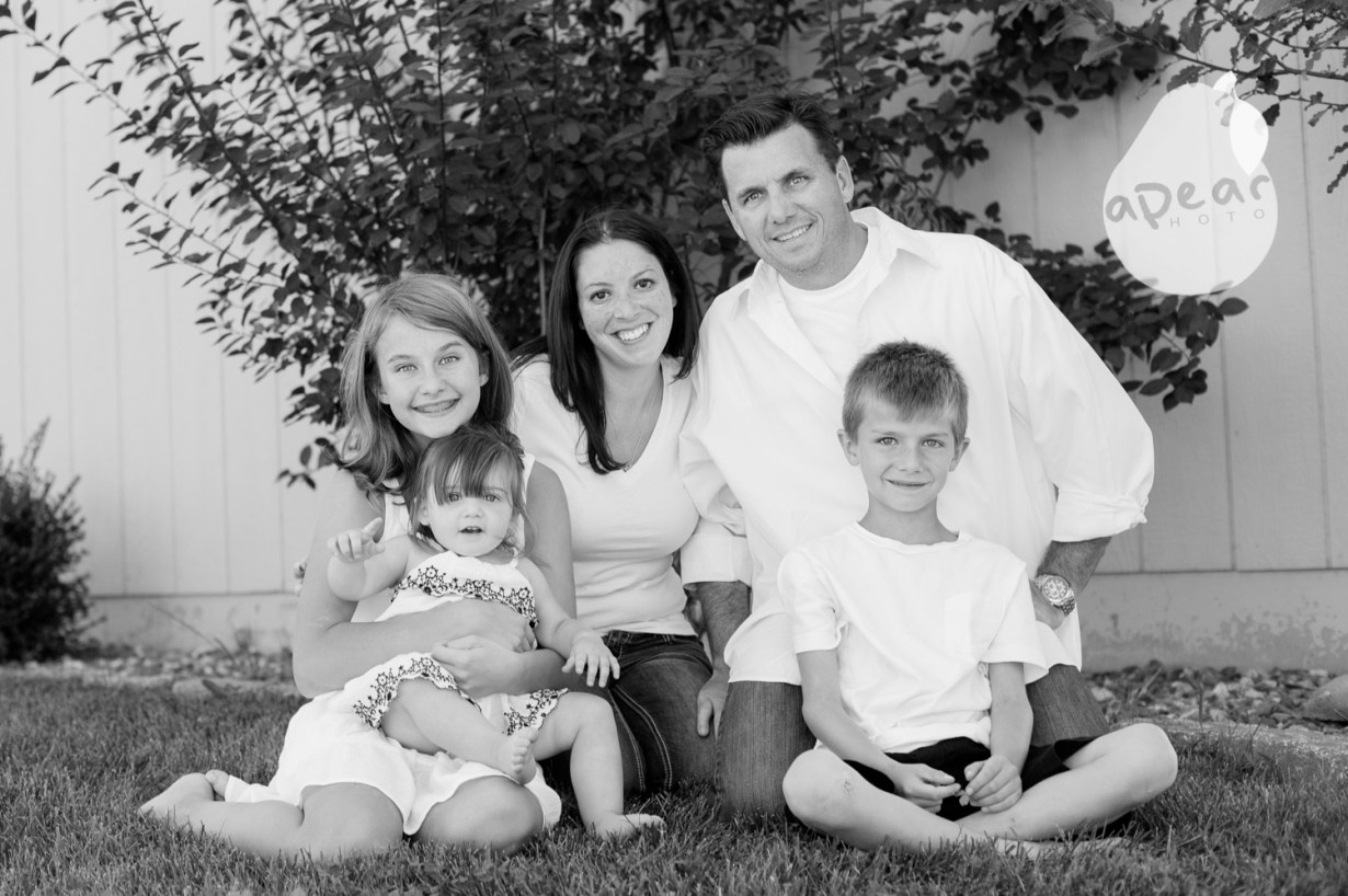 Beckerle Family at Home | Kansas City Family Photography – aPear ...